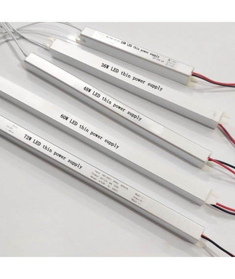ULTRA SLIM LED STRIP SLIM POWER SUPPLY 24W 12V - METAL